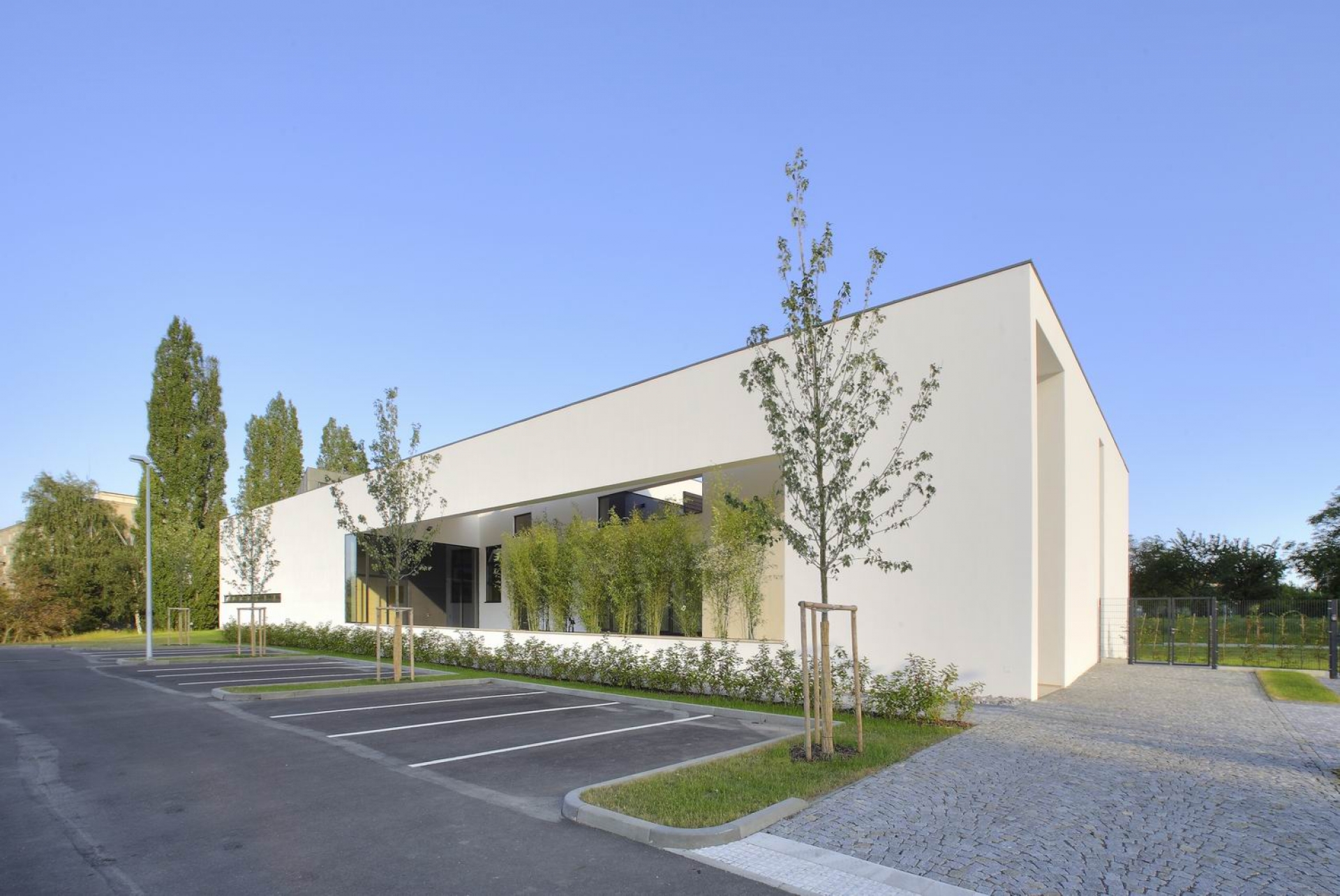 archiweb.cz - Komunitní centrum