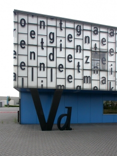 archiweb.cz - Printshop Veenman