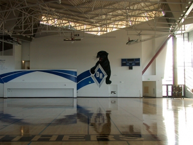 archiweb.cz - Diamond Ranch High School