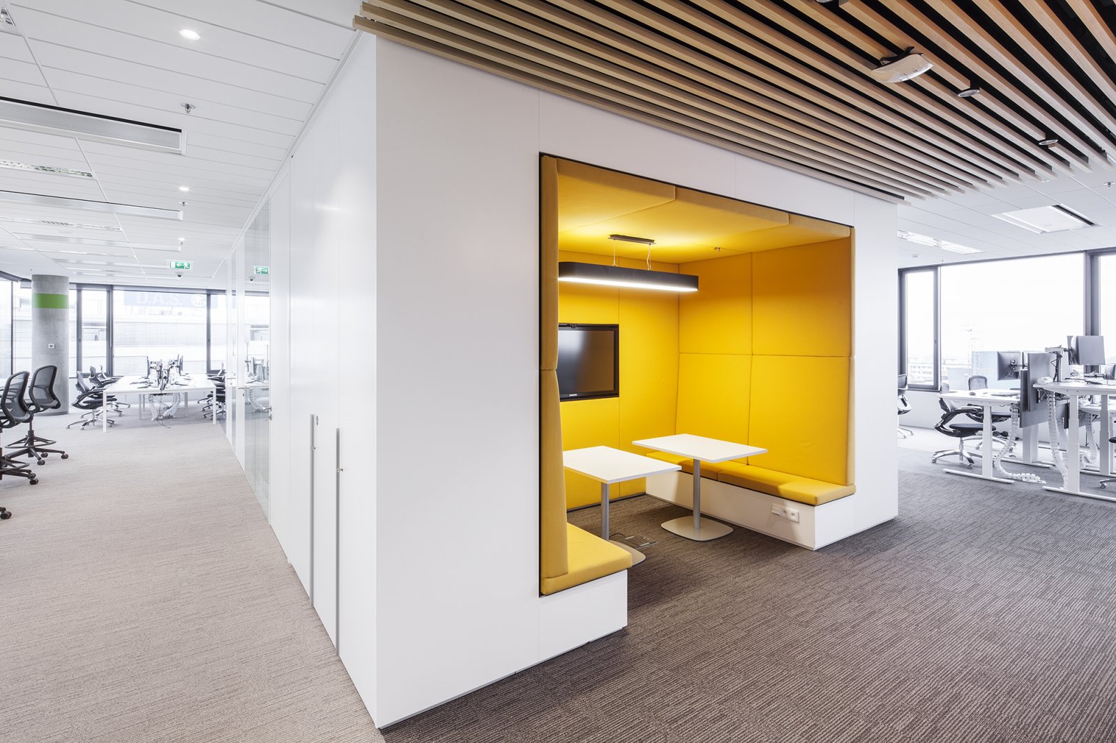 archiweb.cz - Microsoft HQ Consolidation Project Prague