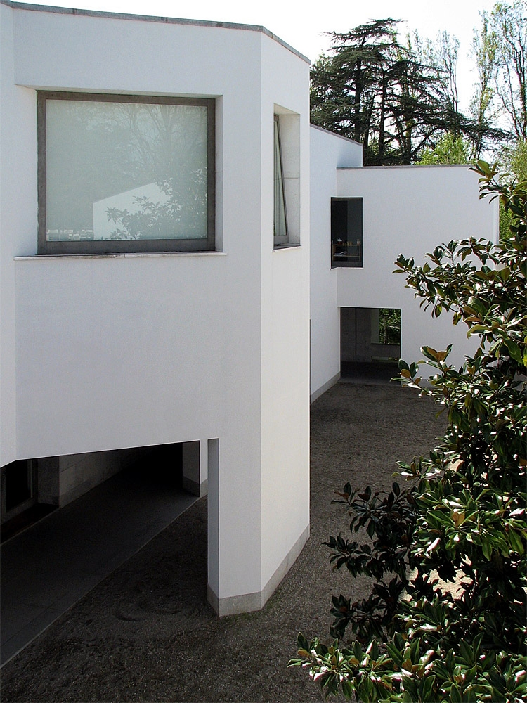 archiweb.cz - Serralves Museum of Contemporary Art