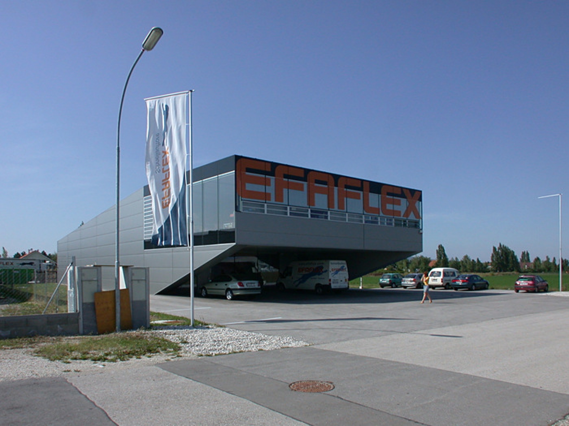 archiweb.cz - Efaflex